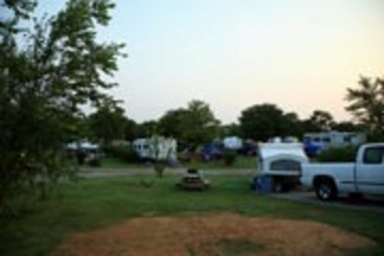 Campground Details - Fishermen's Memorial Campground, RI - Rhode Island ...